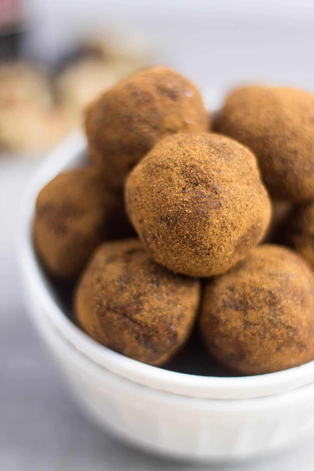 Pumpkin Cinnamon Raisin Balls - Eat the Gains