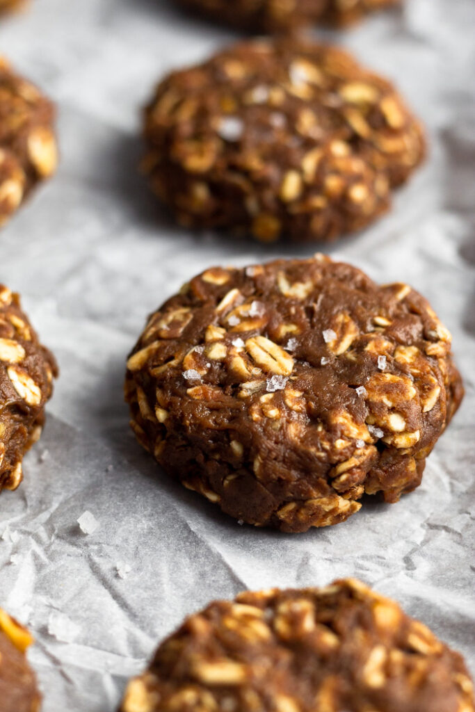 Healthy No Bake Protein Cookies (Vegan) - Eat the Gains
