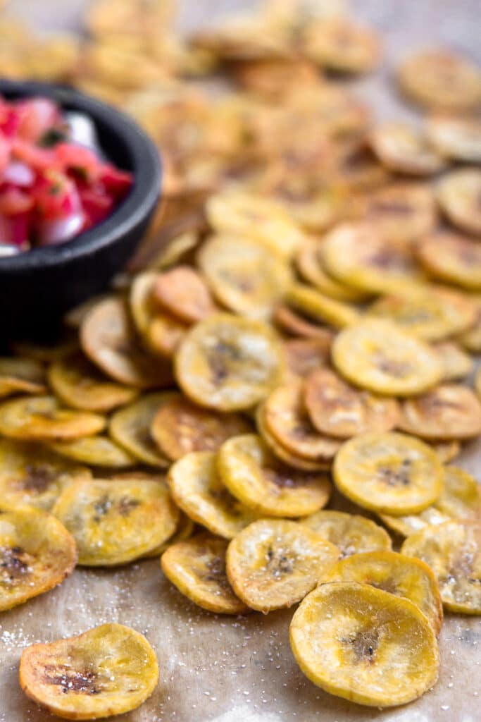 Healthy Baked Plantain Chips (Paleo) - Eat the Gains