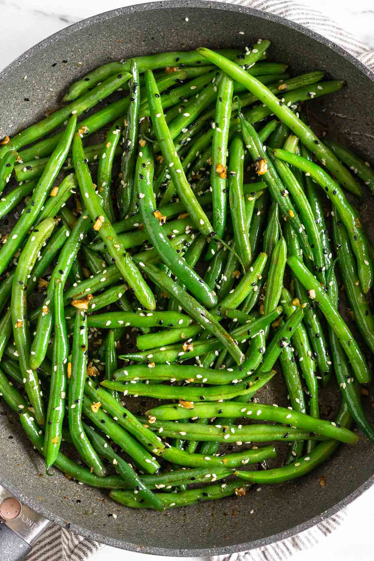 Sesame Green Beans with Garlic - Eat the Gains