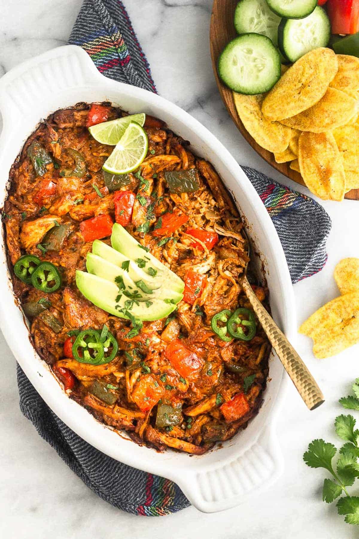22 Healthy & Easy Shredded Chicken Recipes - Eat the Gains