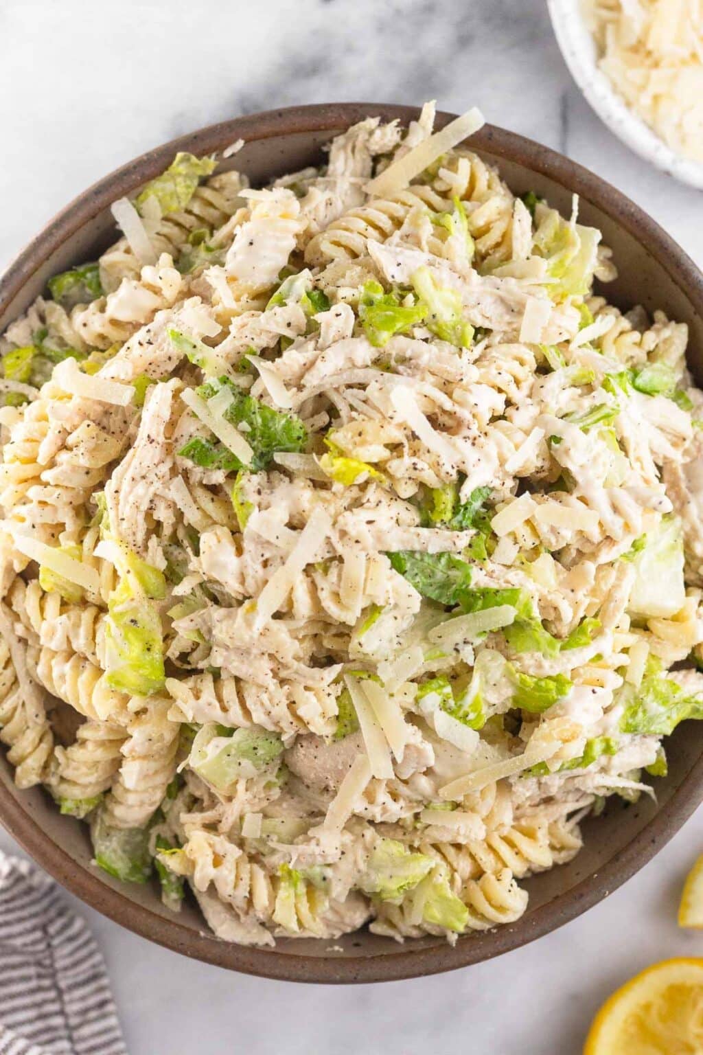 22 Healthy & Easy Shredded Chicken Recipes - Eat the Gains