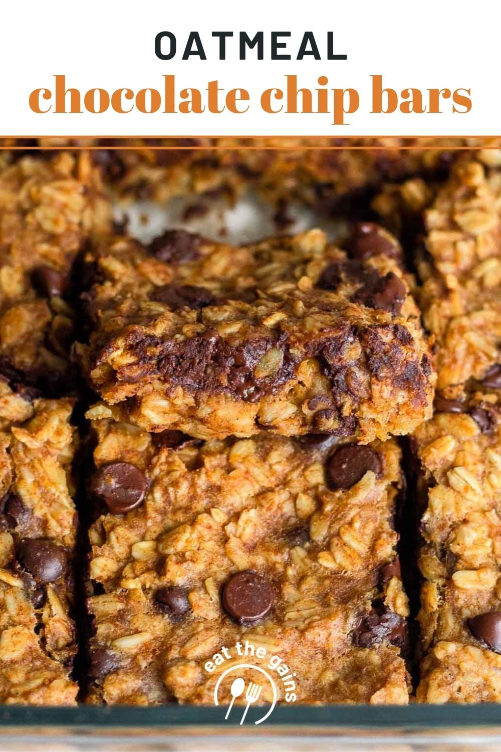 Healthy Oatmeal Chocolate Chip Bars (One Bowl) - Eat the Gains