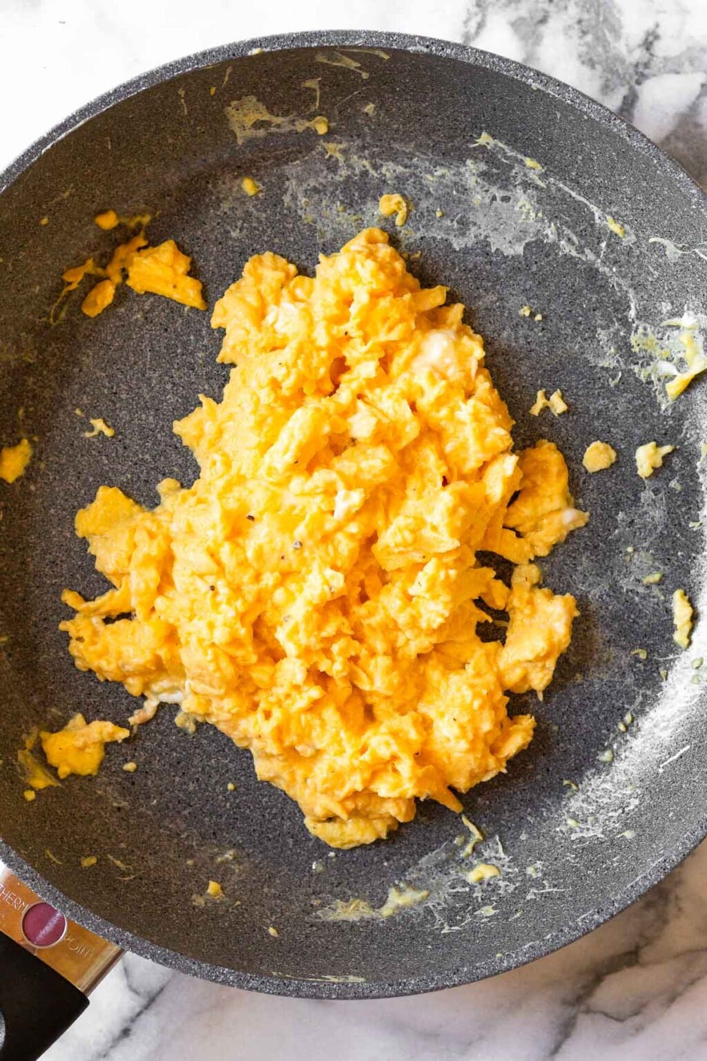 Creamy Cottage Cheese Eggs (High-Protein) - Eat the Gains