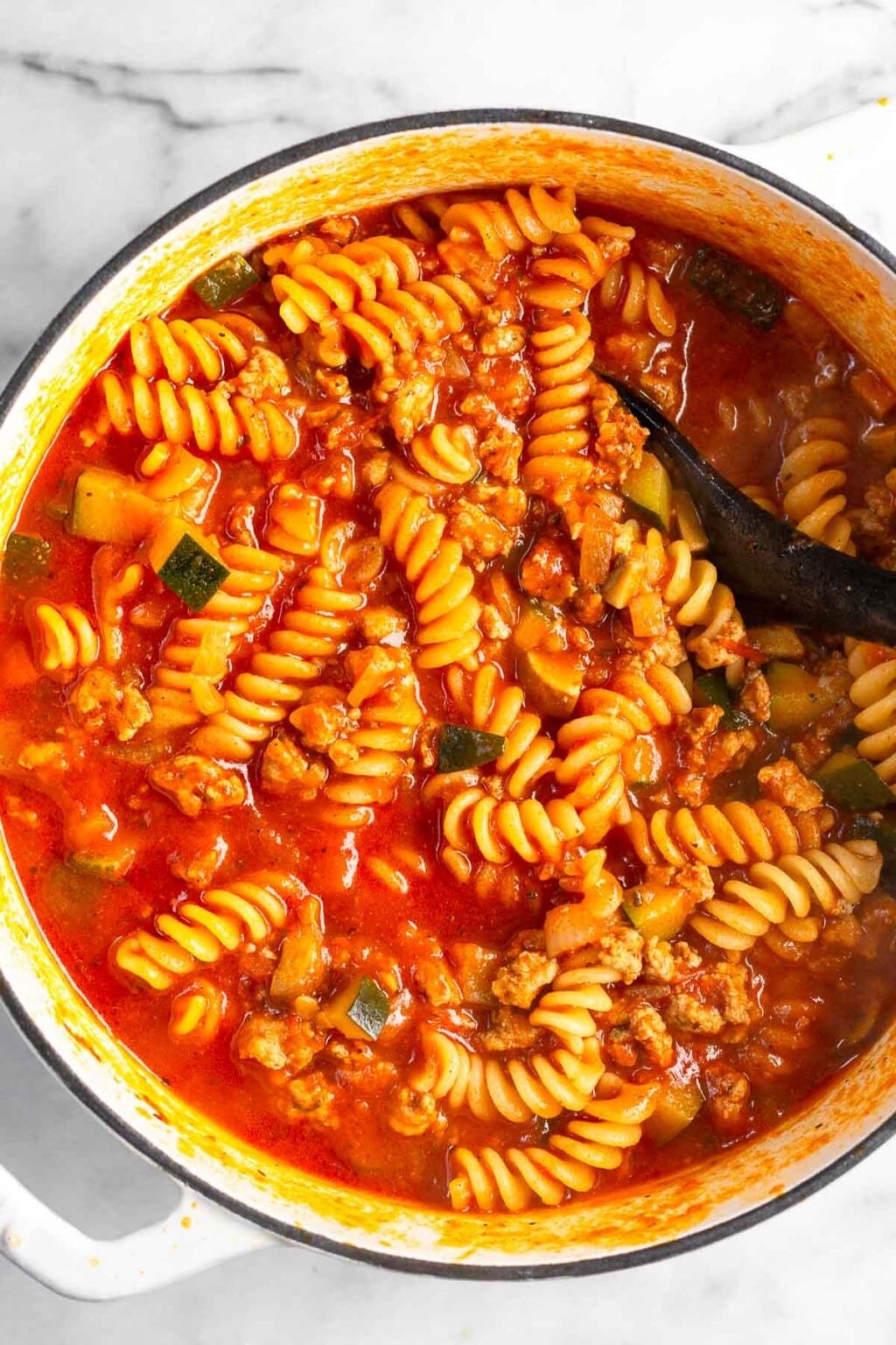 Ground Turkey Pasta w/ Veggies (One Pot) - Eat the Gains