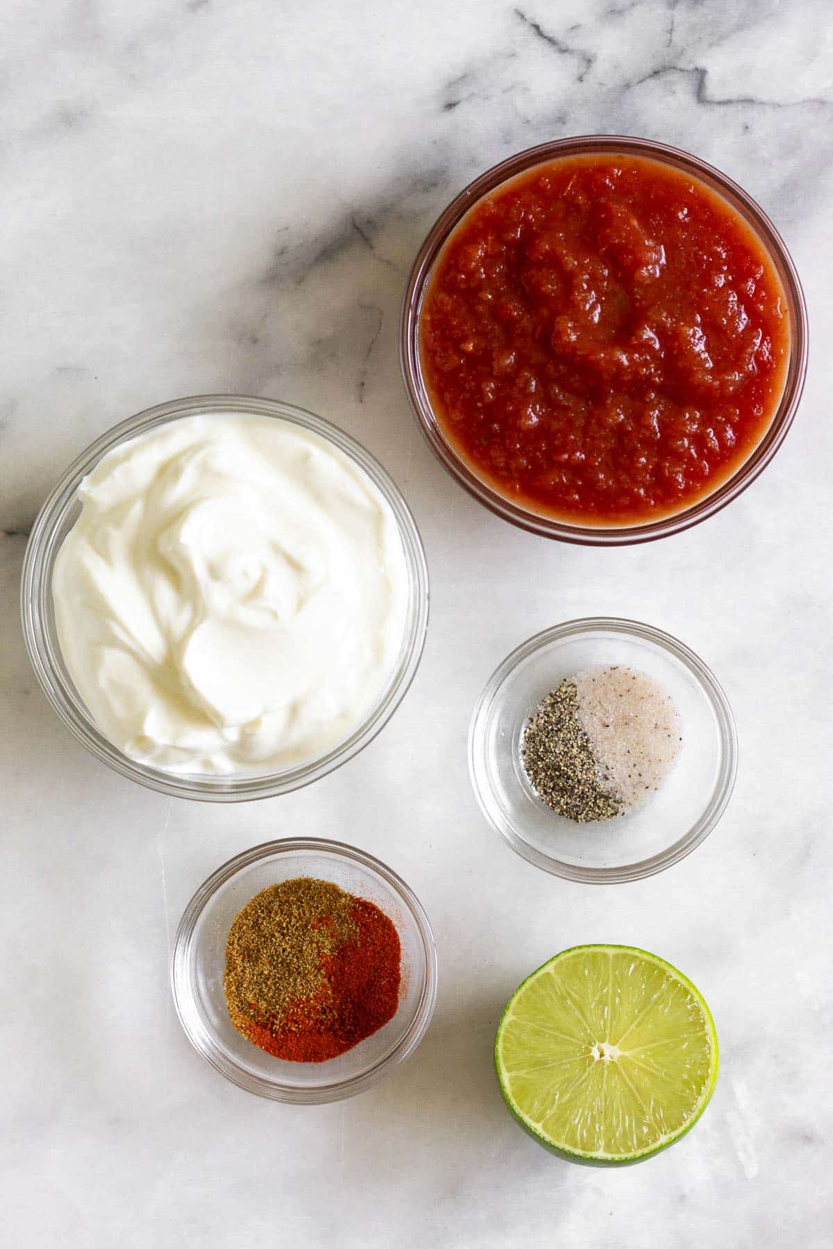 Creamy Salsa Dressing (5 Ingredients) - Eat the Gains