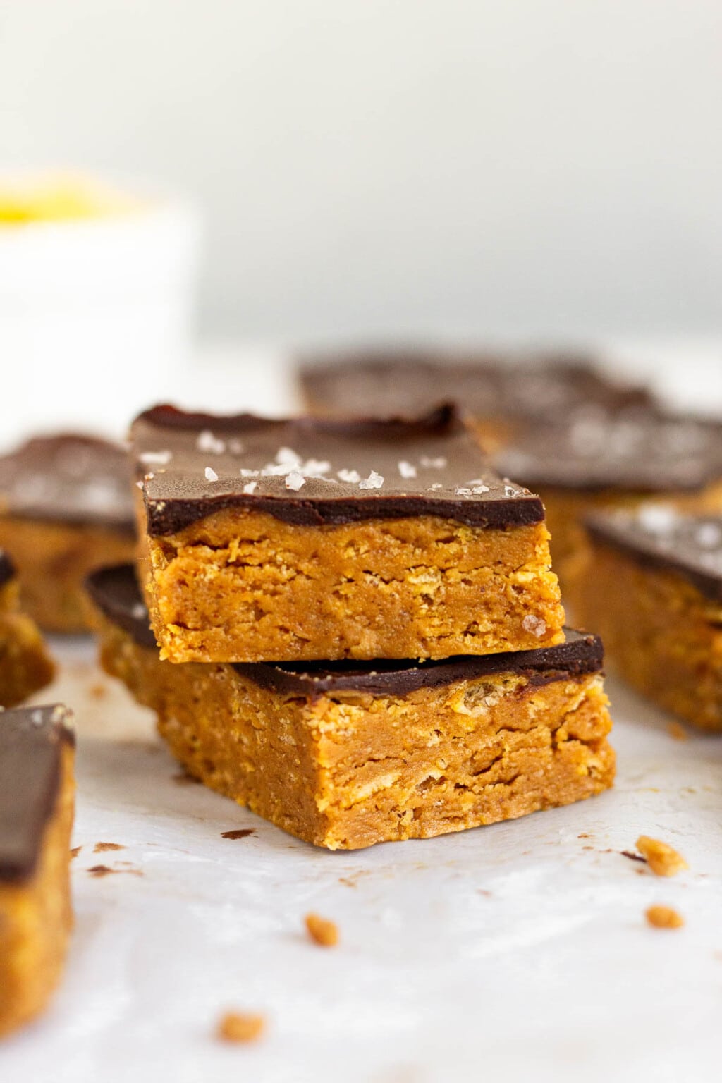 Chocolate Peanut Butter Crunch Bars - Eat the Gains